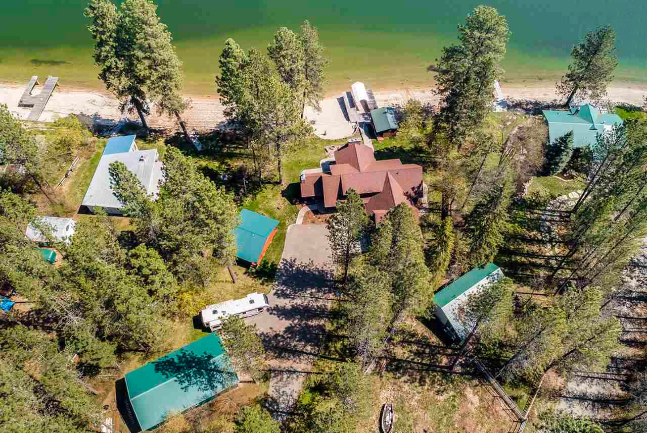 Luxurious Waterfront Estate on the Ponderay River